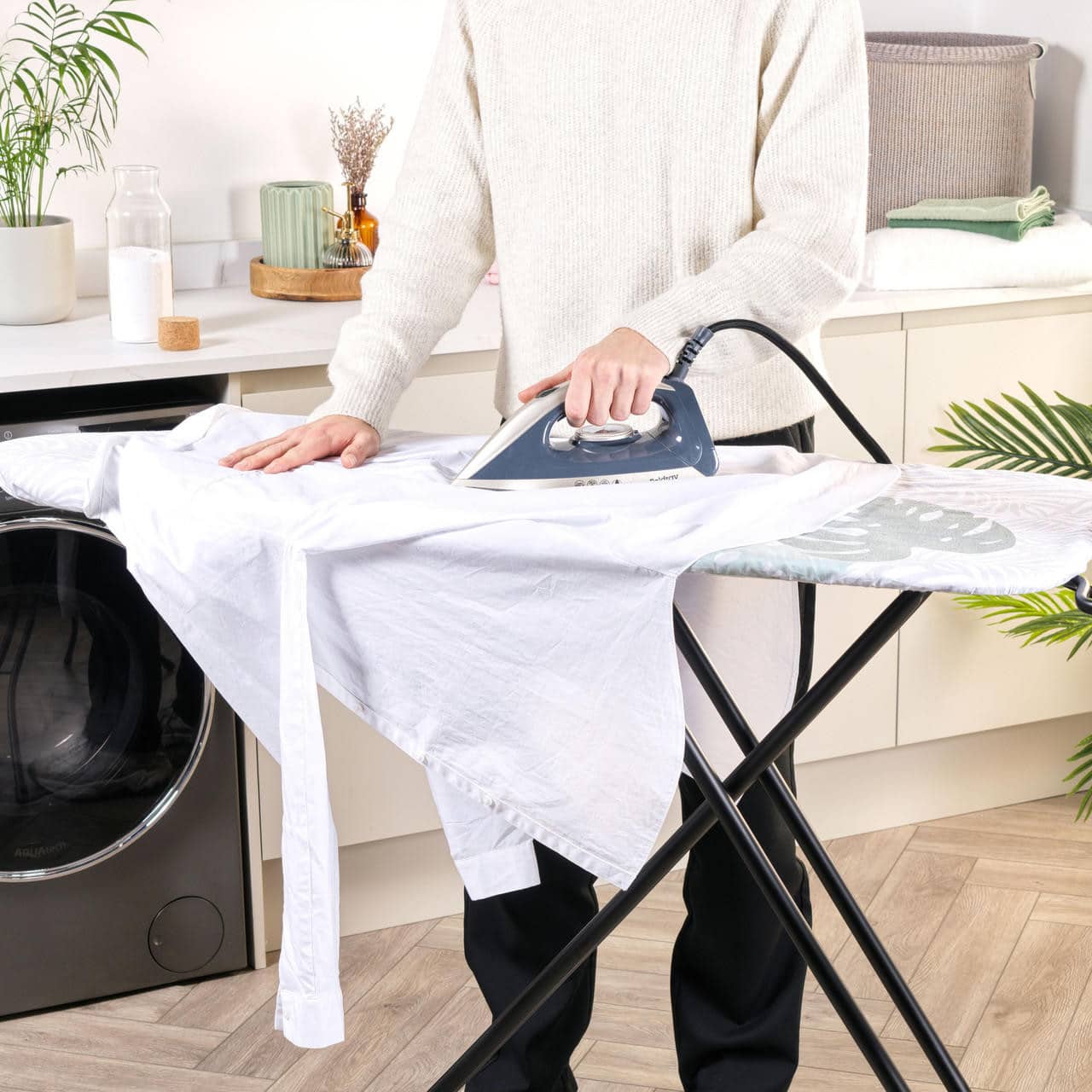Steam Irons, Ironing Boards and Drying Racks | Viatek